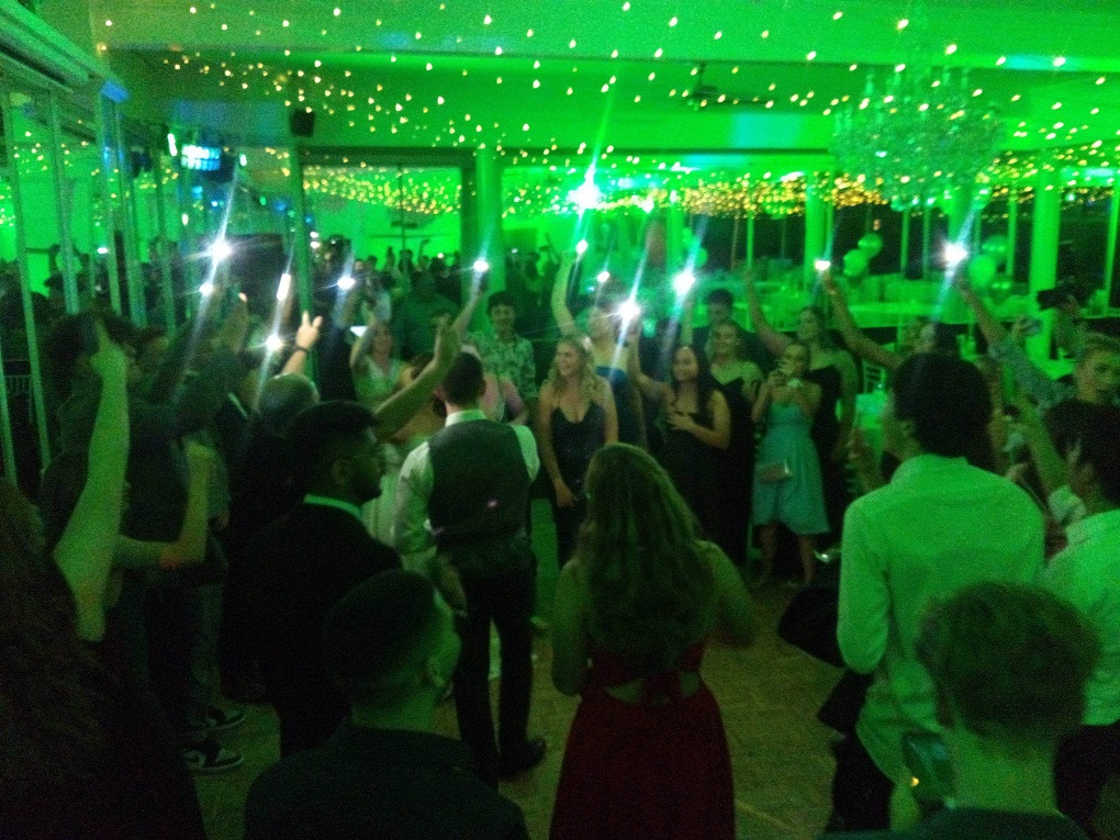 Davertainment - MC, DJ, Compere, and Host Services